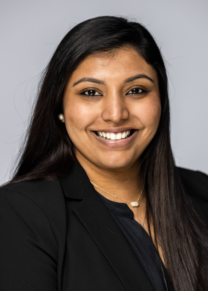 Tips for Your ERAS Medical Residency Application Headshot Photo